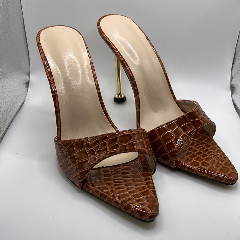 Faux Croc Patent Slip In Mule Pointed Pumps - Gem